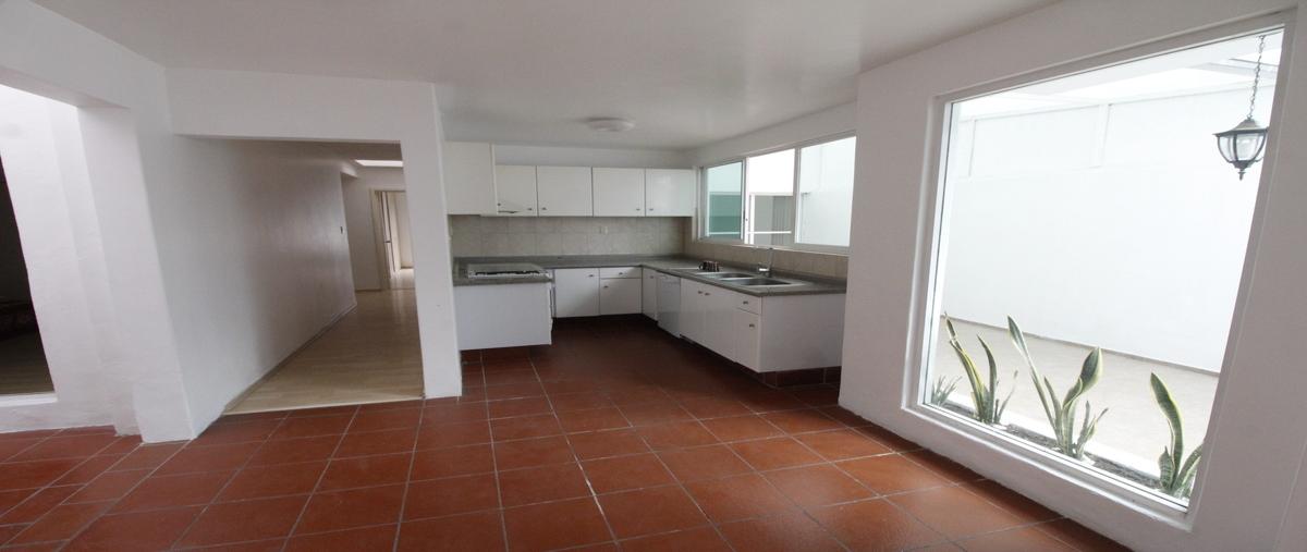 Casa disponible en renta en Avenida Irrigacion, Col. Irrigación, 11500 ...