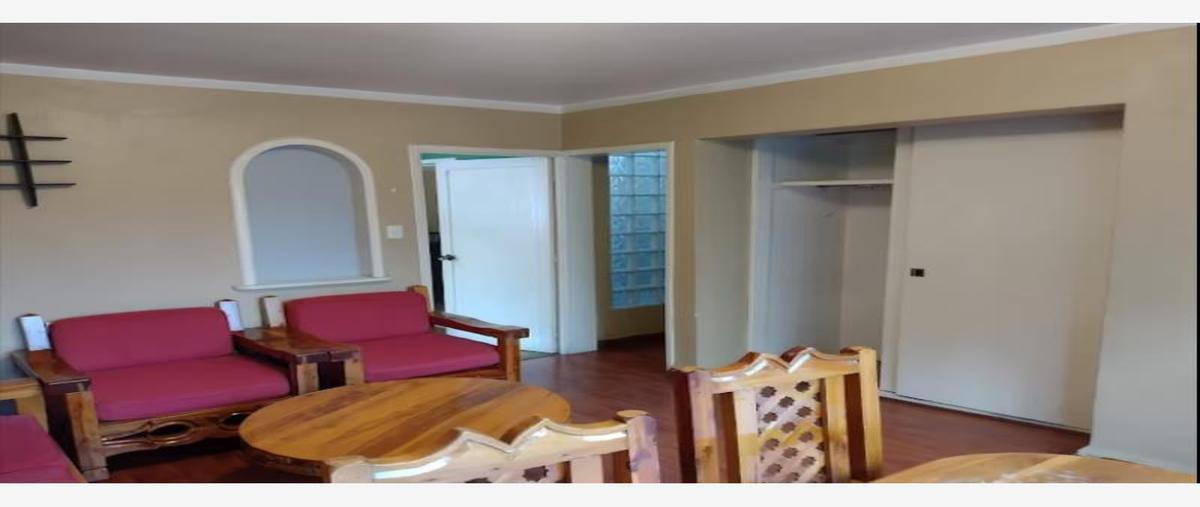 Se vende casa ALBERTO EINSTEIN #000, Colonia Científicos, C.P. 50075