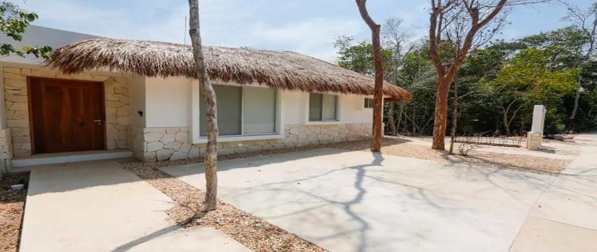 Se renta casa Aldea Zama, Colonia Aldea Zama, C.P. 77760