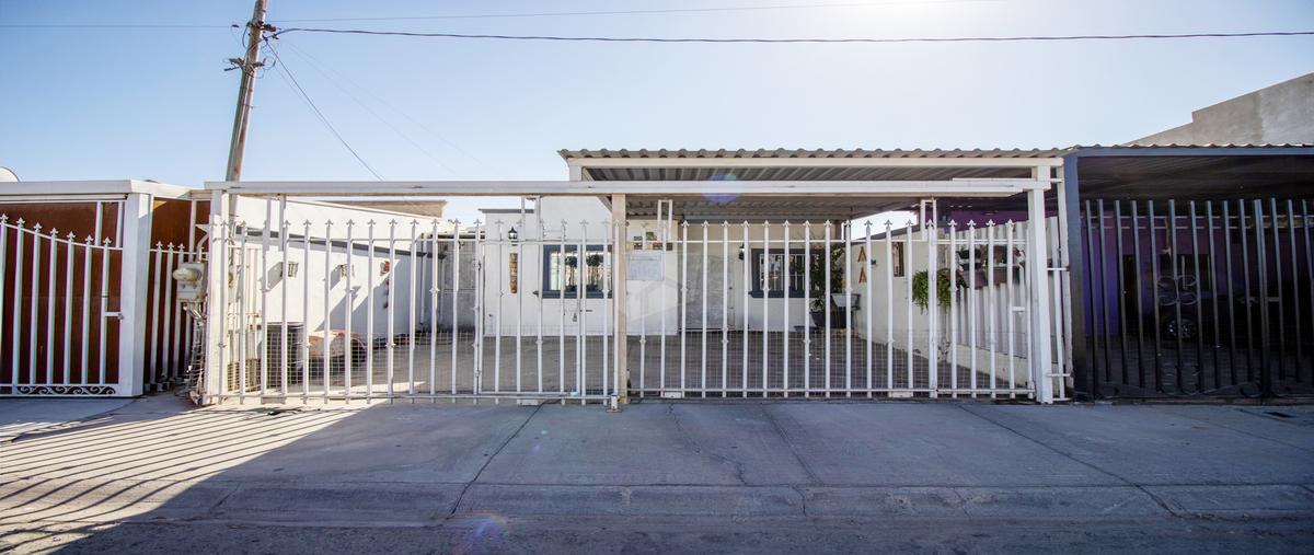 Venta casa en Av. Rio San Angel, Colonia Villas del Colorado, C.P. 21395