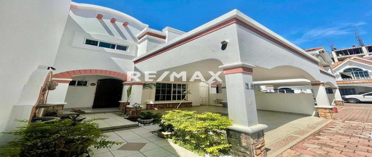 Se vende casa Blvd del marlin, Colonia Sábalo Country Club, C.P. 82100