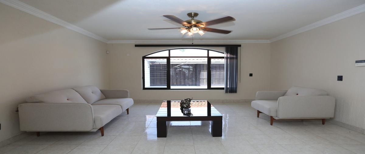 Casa en venta, Blvd laureles, Colonia Los Laureles, C.P. 29020