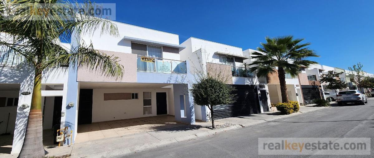 Se renta casa en , Colonia Cumbres Britania, C.P. 66036