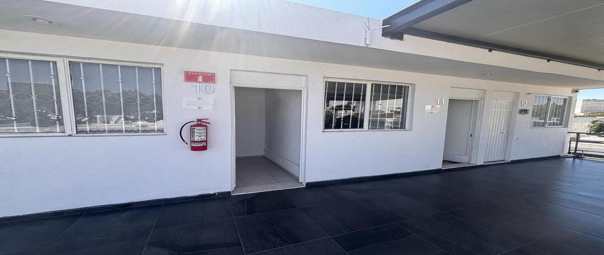 Local En Renta Colonia Jardines Del Moral C P 37160