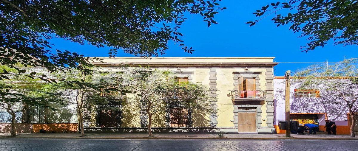 Venta casa en JUAN MANUEL, Colonia Guadalajara Centro, C.P. 44100