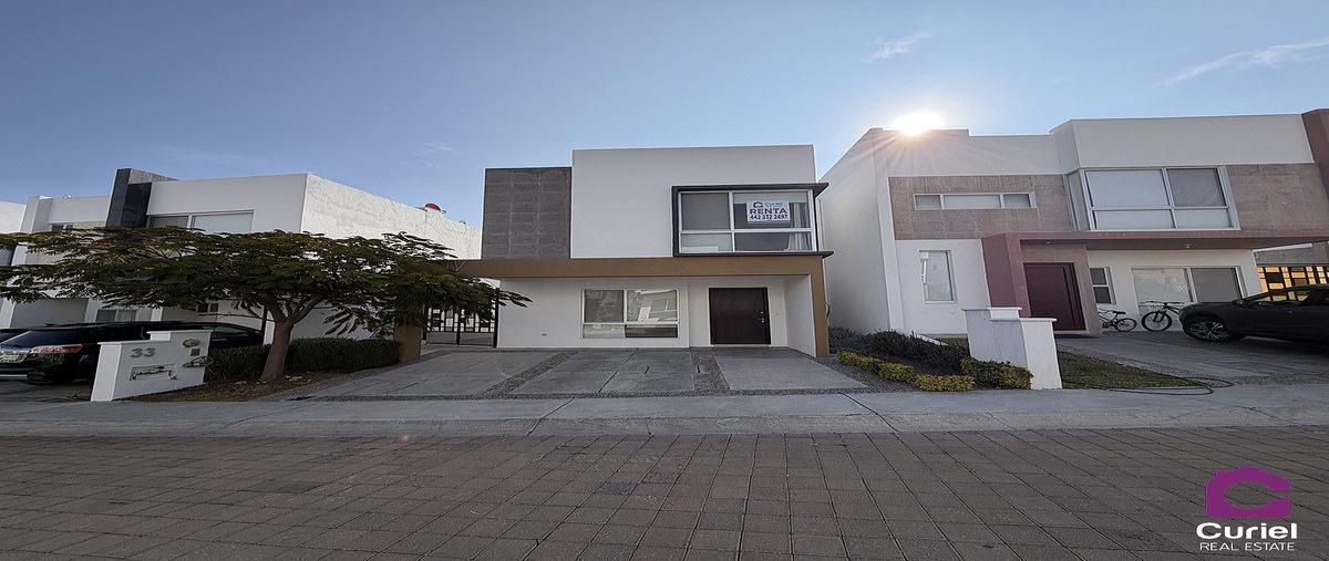 Renta de casa LAGO NICHUPTE, Colonia Cumbres del Lago, C.P. 76230