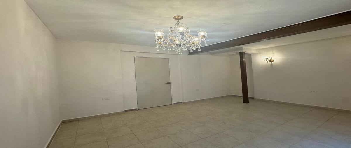 Local disponible en renta en , Colonia Los Pinos, C.P. 97138