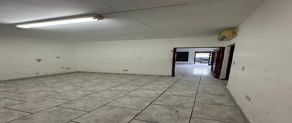 Se renta local en Moderno Apodaca, Colonia Apodaca Centro, C.P. 66600