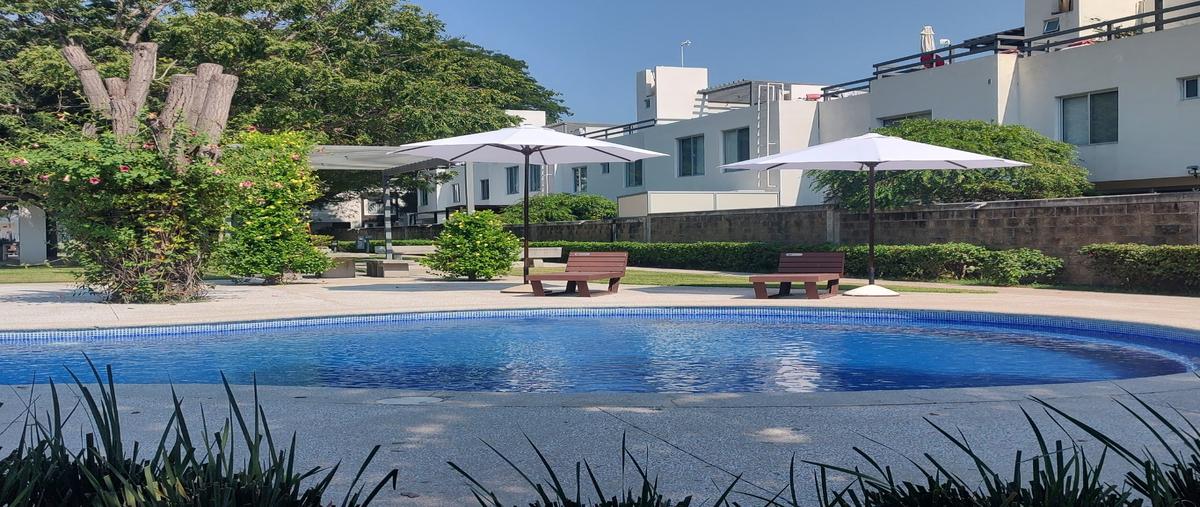 Se vende casa , Colonia Paraiso Salahua, C.P. 28869