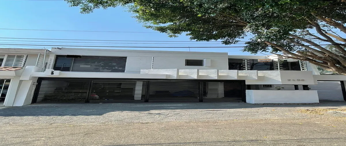 Renta casa en Valparaiso #2592, Colonia Lomas de Providencia, C.P. 44647