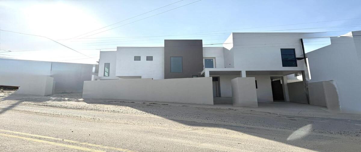 Venta de casa en Vista Hermosa Sur, Colonia El Lago, C.P. 22210