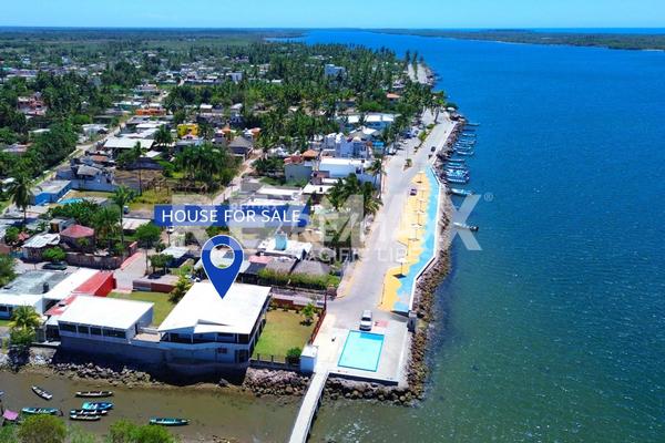 8 Casas en Venta en Escuinapa